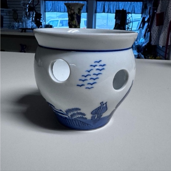 Art | Vintage Delft Blue Ceramic Bulb Planter Dutch Windmill Pottery ...